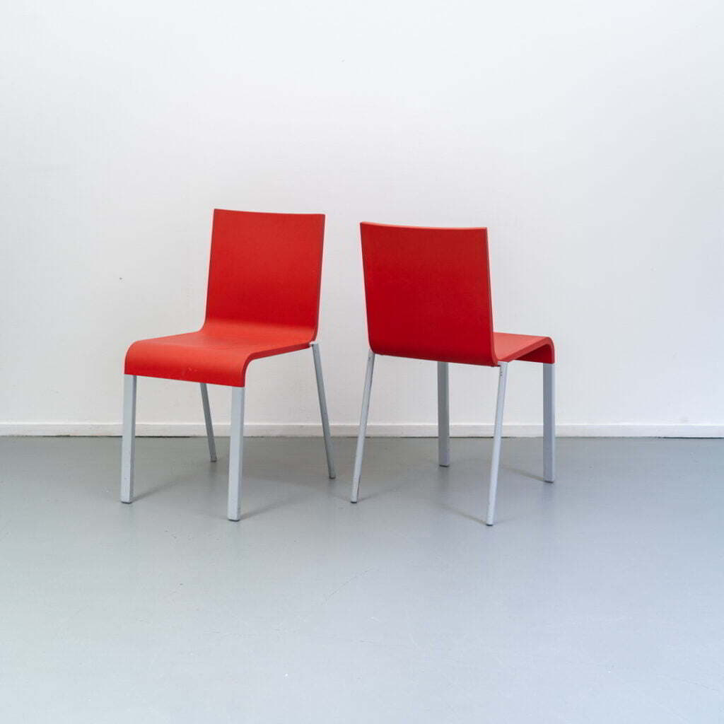 Vitra .03 Stoel Rood Kunststof (Stapelbaar) - Gepoedercoat Zilver ...