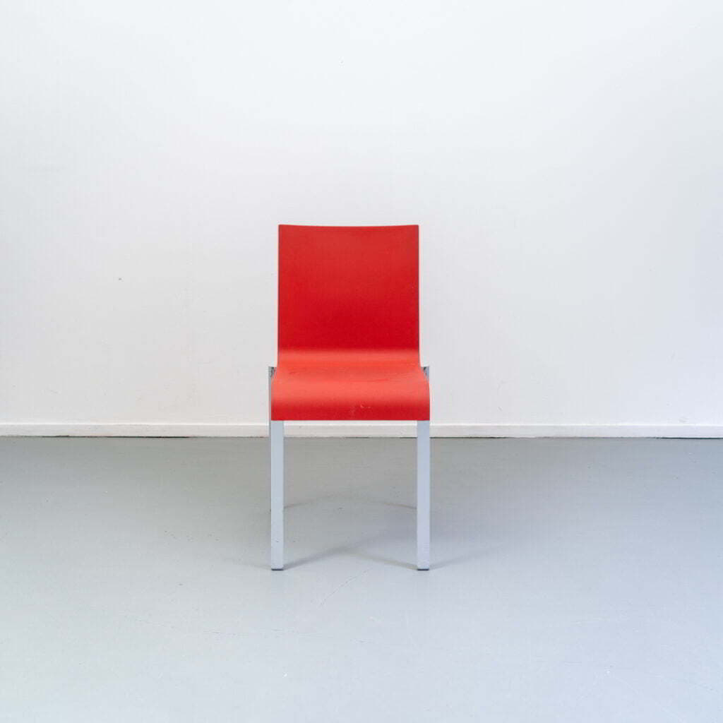 Vitra .03 Stoel Rood Kunststof (Stapelbaar) - Gepoedercoat Zilver ...