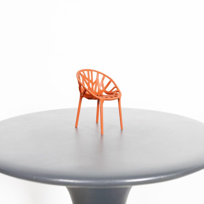 Vitra Miniatuur Vegetal Stoel Oranje Kunststof - Zillions: nieuw en ...